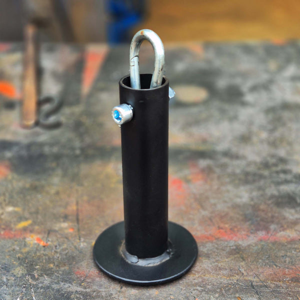 Short loading pin – Stand or Submit